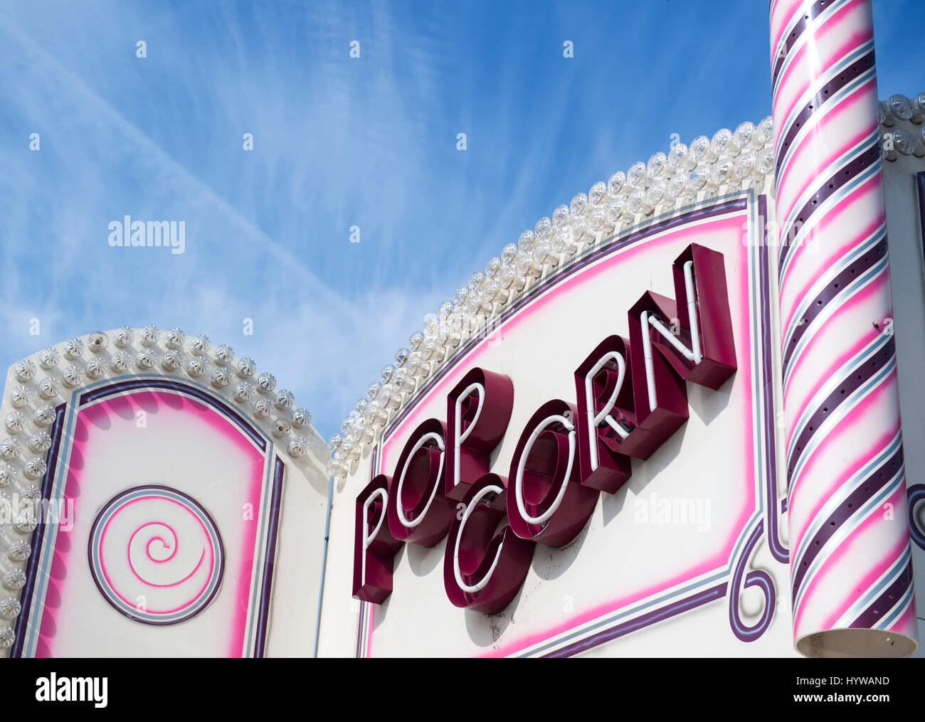 Funfair food stall hi-res stock photography and images - Alamy