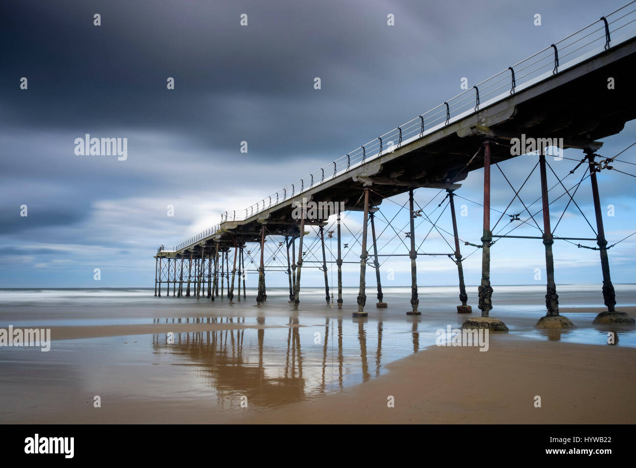 Wet pier hi-res stock photography and images - Alamy