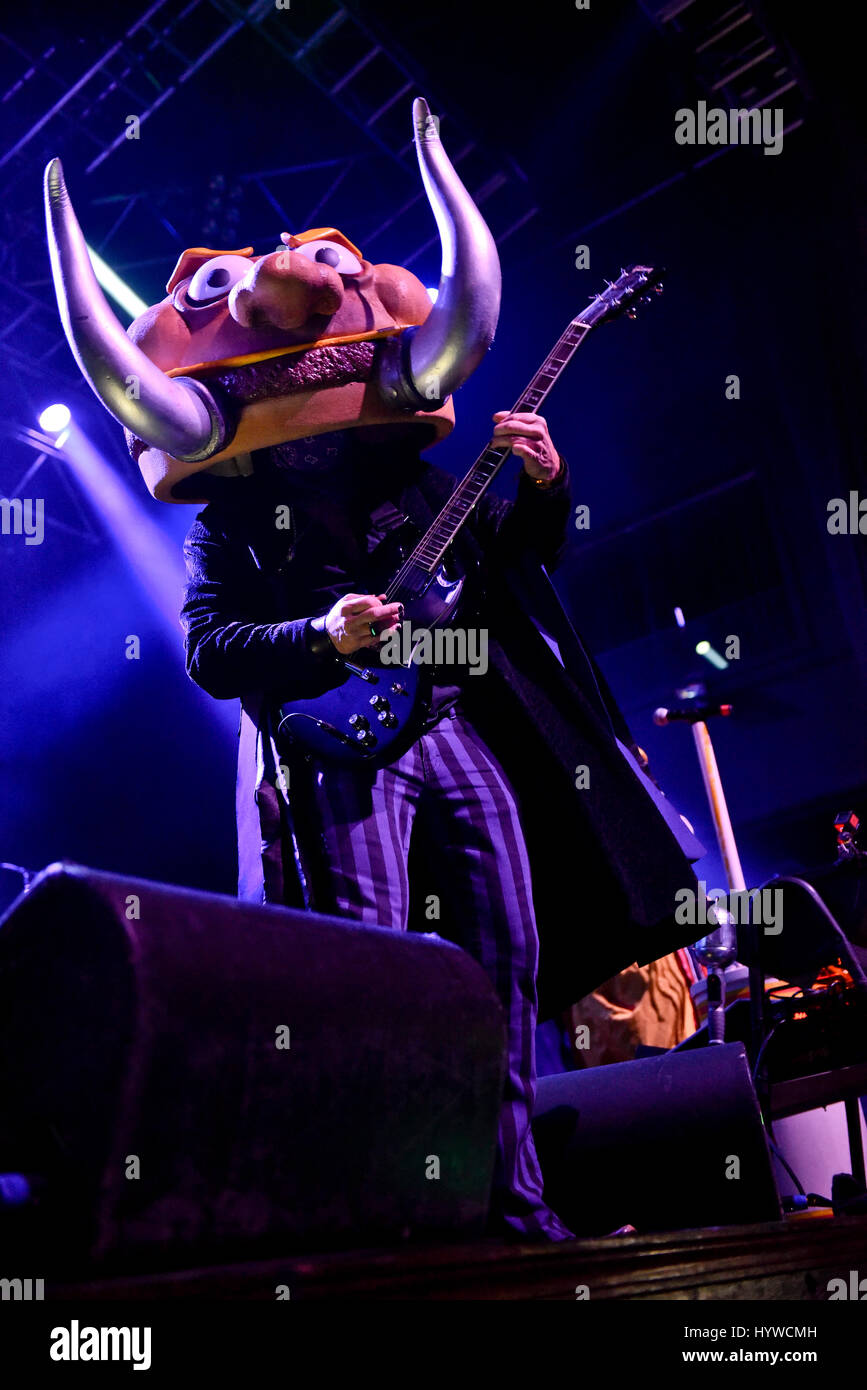 Guitar slayer maccheeze hi-res stock photography and images - Alamy