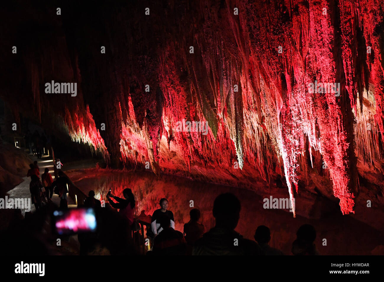 Furong cave hi-res stock photography and images - Alamy