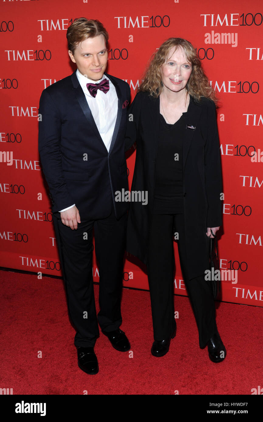 New York, NY, USA. 25th Apr, 2017. Ronan Farrow and Mis Farrow at the ...