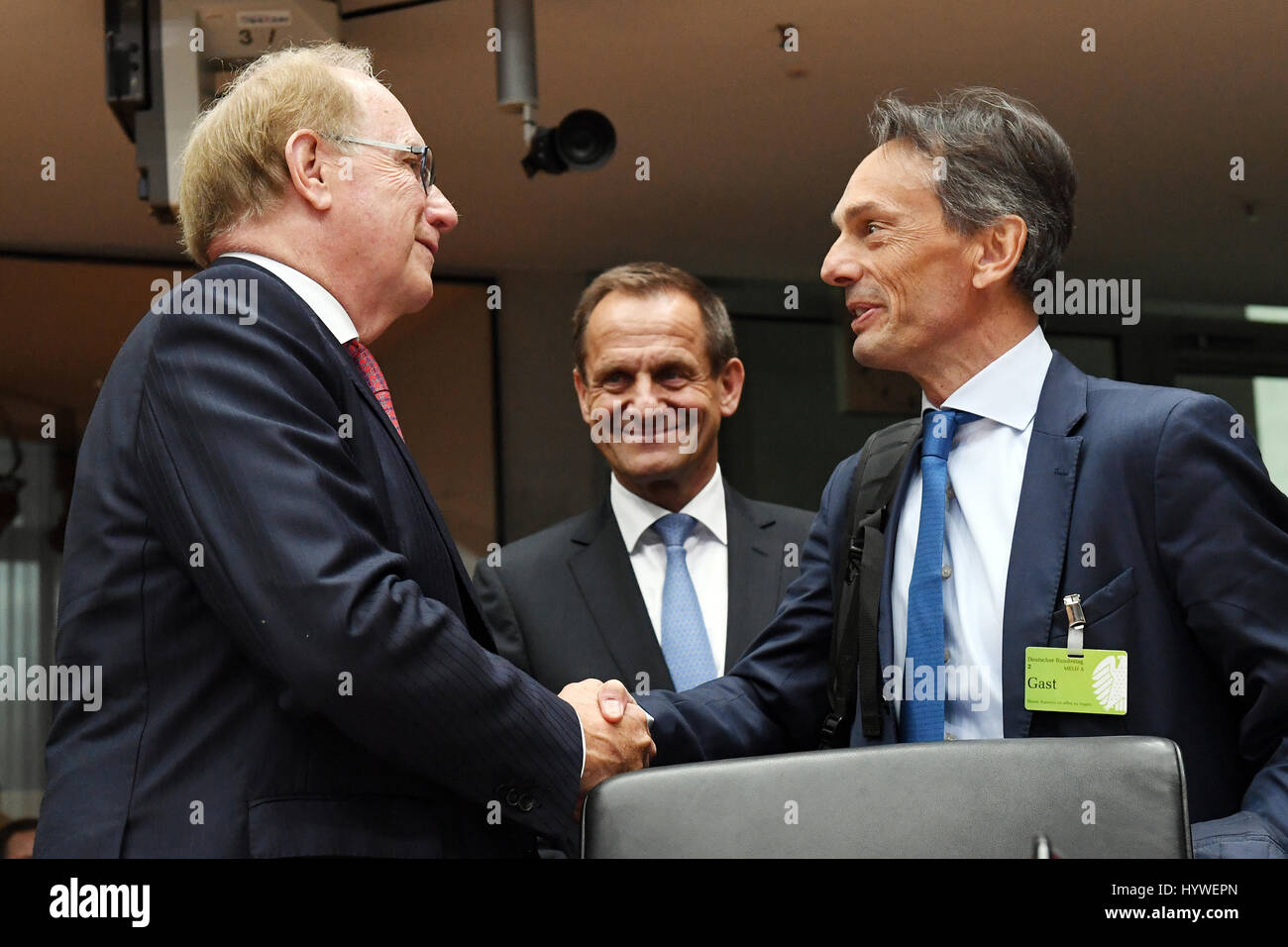 Mclaren report hi-res stock photography and images - Alamy