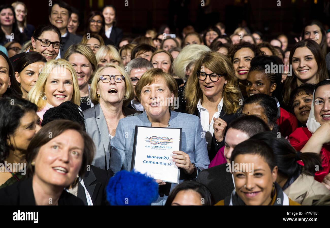 Berlin, Germany. 26th Apr, 2017. Event participants gather together ...