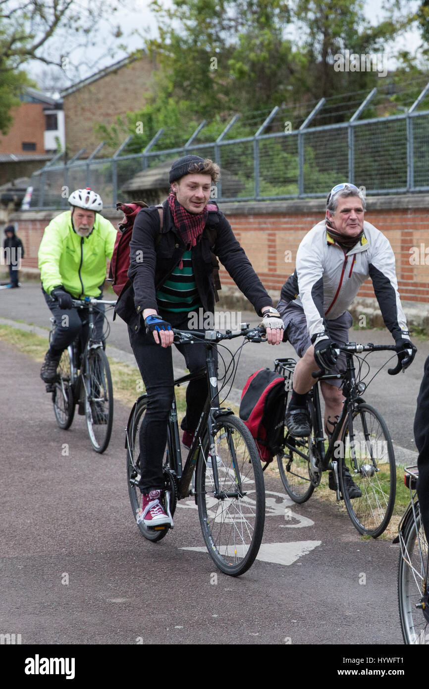 Taking bike on a train hi-res stock photography and images - Alamy
