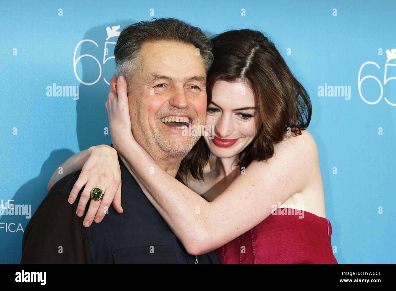File Photo. 26th Apr, 2017. Oscar-winning director JONATHAN DEMME has ...