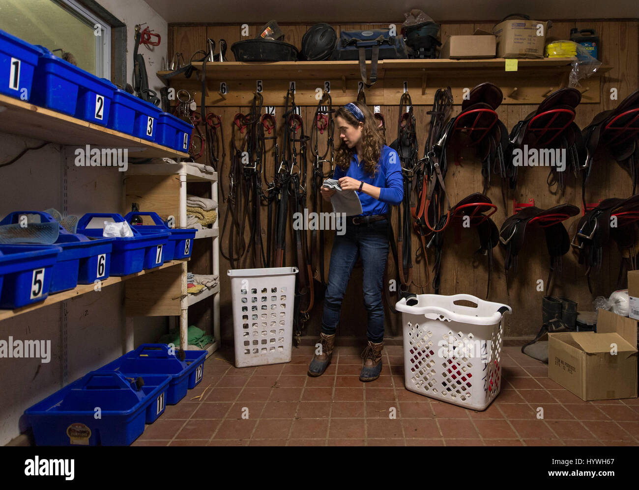 Lexington, Kentucky, USA. 25th Apr, 2017. THEA PUTNAM, a student in the ...