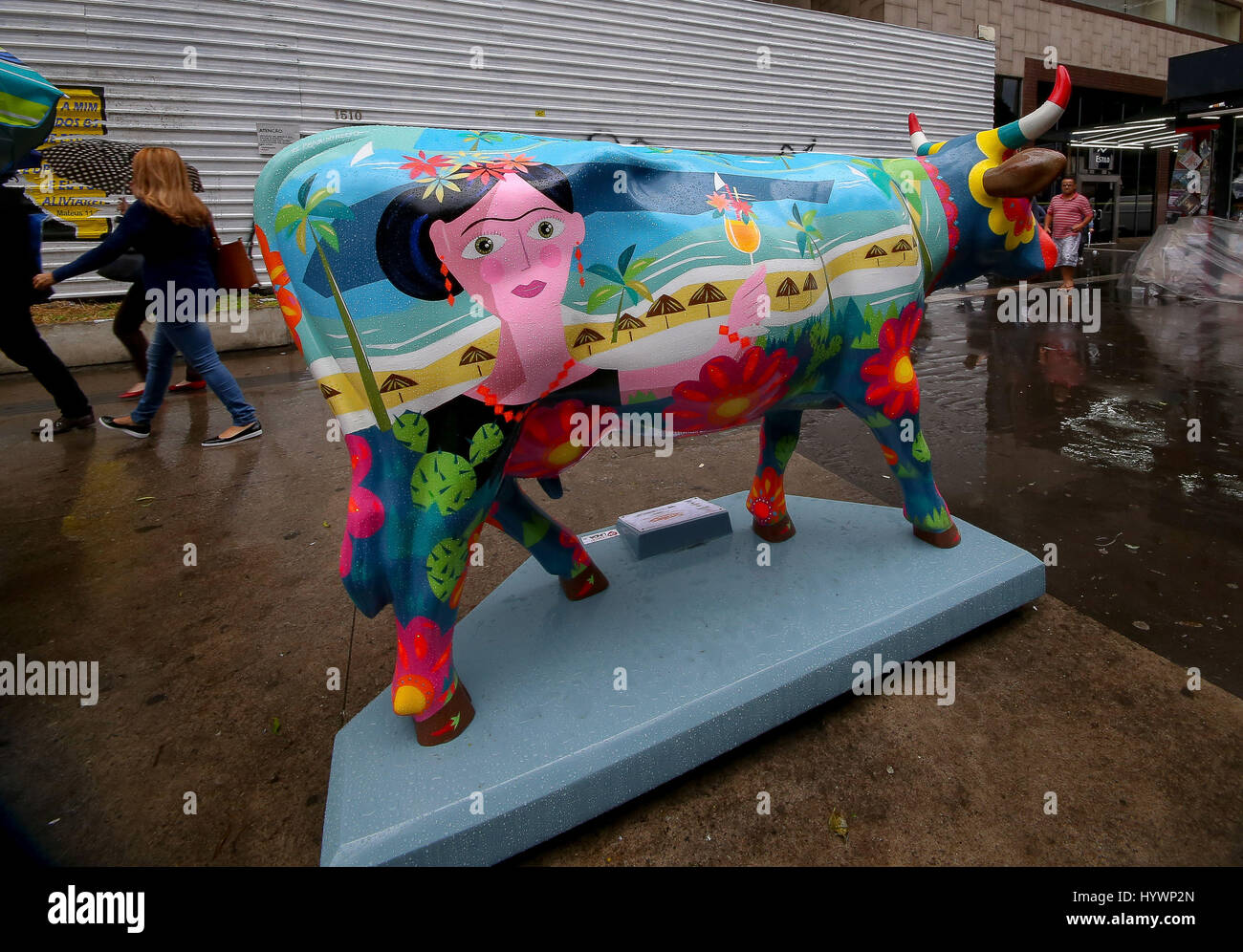 Sao Paulo, Brazil. 26th Apr, 2017. Sculpture of a colorful cow is seen ...