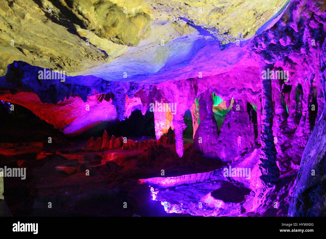 Silver cave guilin hi-res stock photography and images - Alamy