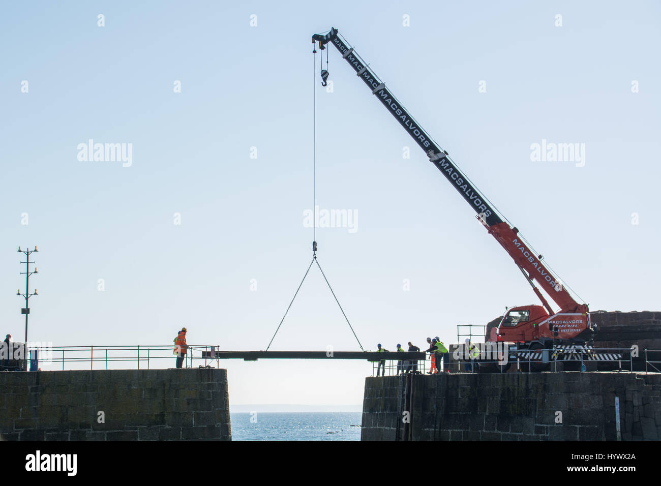 Timber baulks hi-res stock photography and images - Alamy