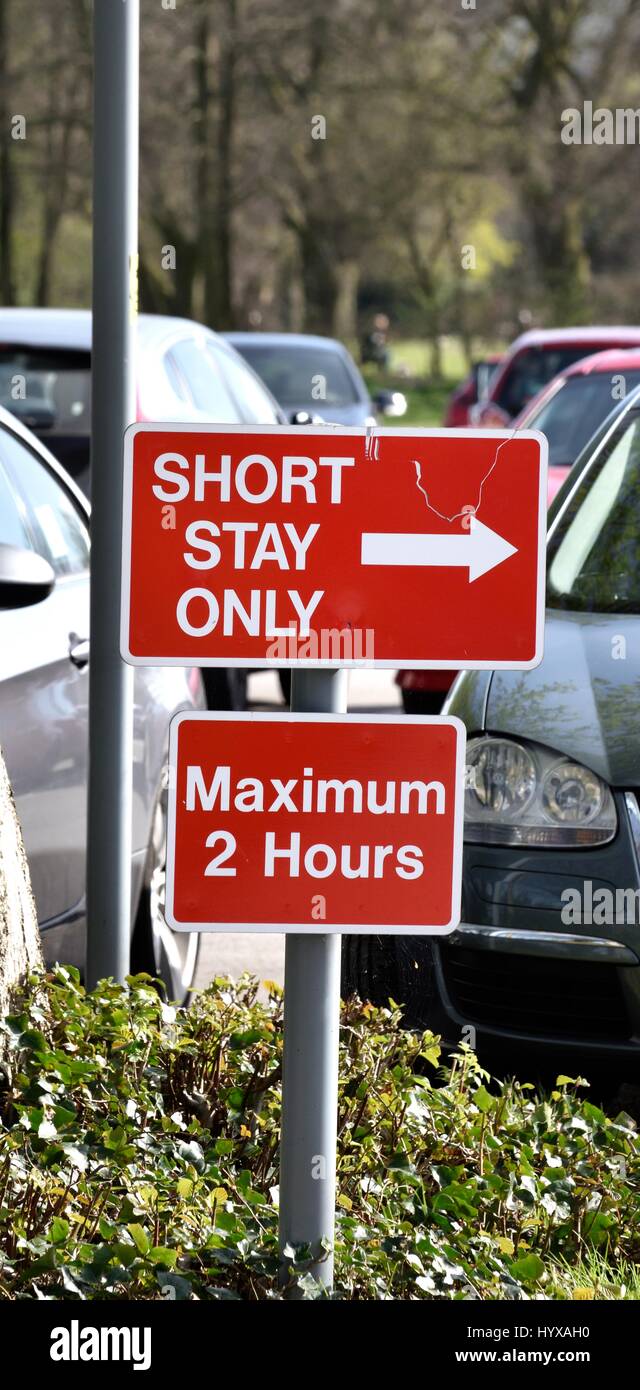 Short stay car park sign hi-res stock photography and images - Alamy