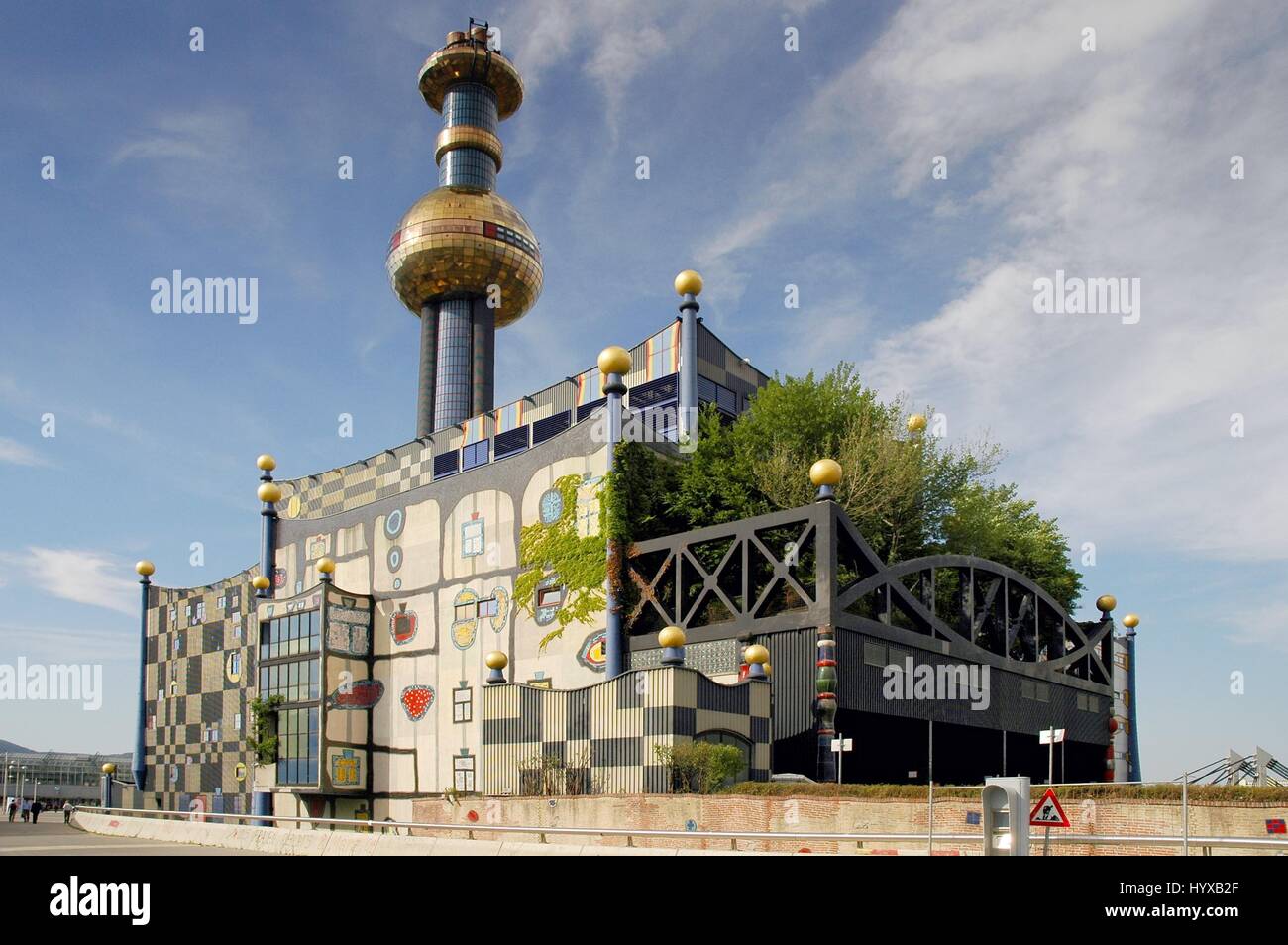Austria, Vienna, waste incineration plant Spittelau Hundertwasser long ...