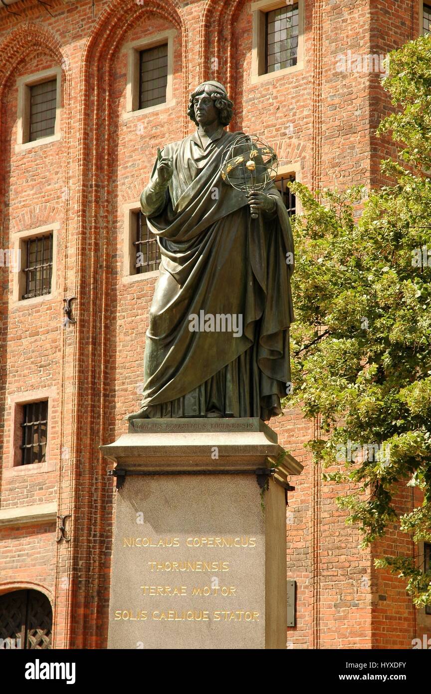 Poland, Torun, The monument of Nicolaus Copernicus Stock Photo - Alamy