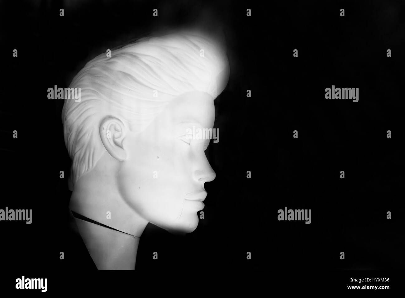 Female mannequin head. Serious expression Stock Photo - Alamy