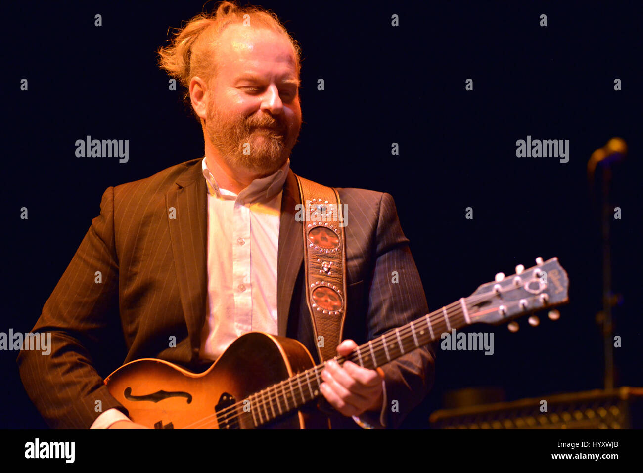 Bobby lee hi-res stock photography and images - Alamy