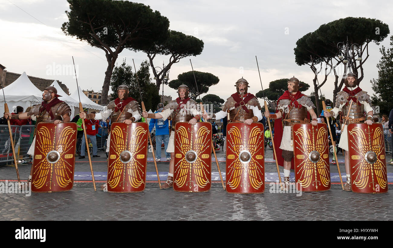 Roman armor hi-res stock photography and images - Alamy