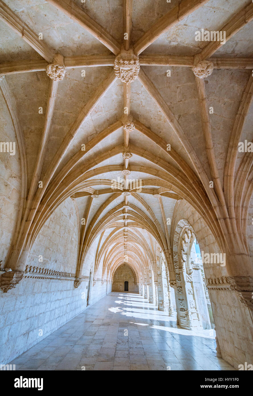 Monastery architecture hi-res stock photography and images - Alamy