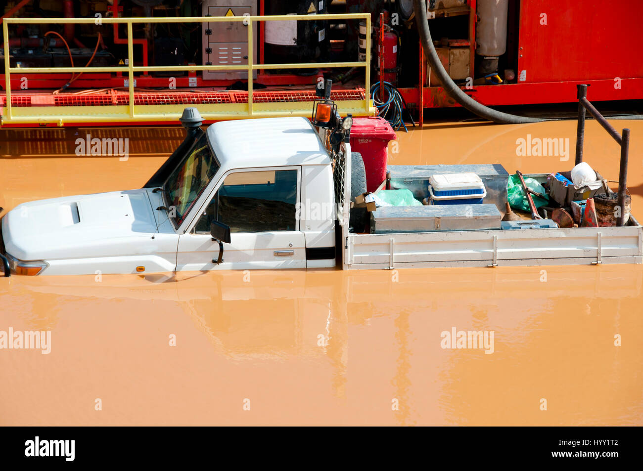 Truck flooded water hi-res stock photography and images - Alamy