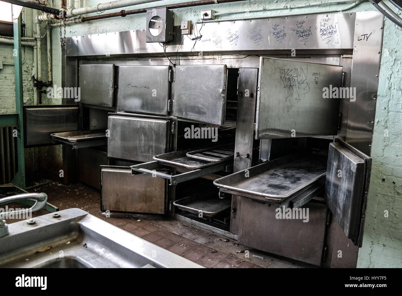 WASHINGTON DC, USA: LOOK inside this creepy psychiatric hospital that ...