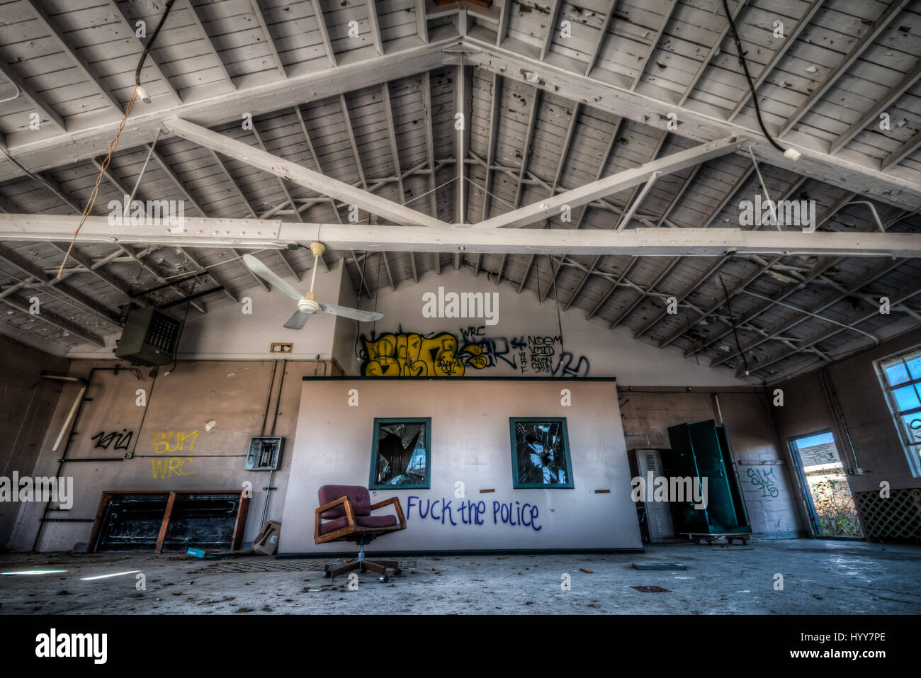 MICHIGAN, USA: EERIE images offer a last look at the decrepit remains ...