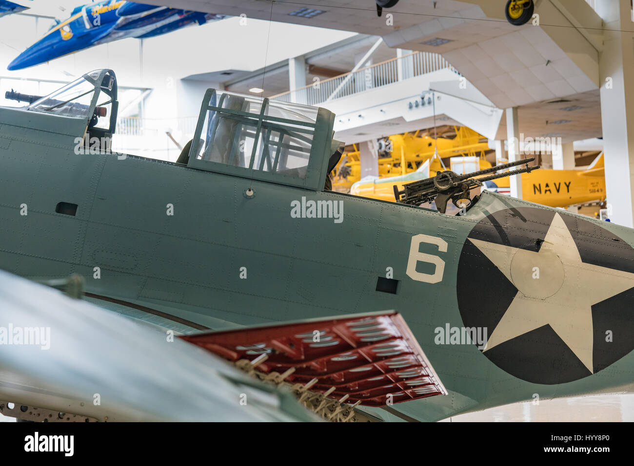 Douglas Dauntless SDB-2 Buno 2106 was at Pearl Harbour and the Battle ...