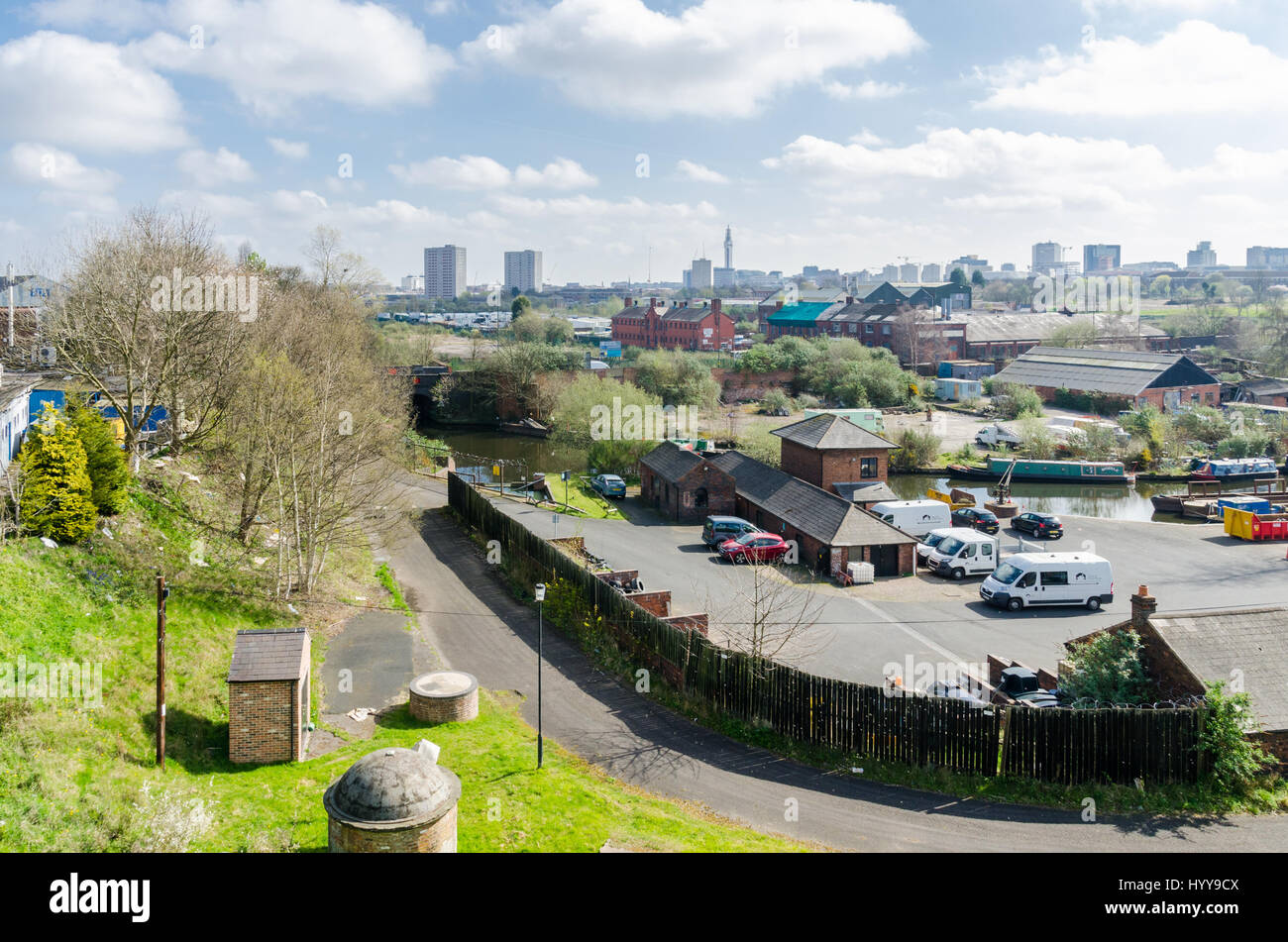 View of Icknield Port Loop from the dam on Edgbaston Reservoir in ...