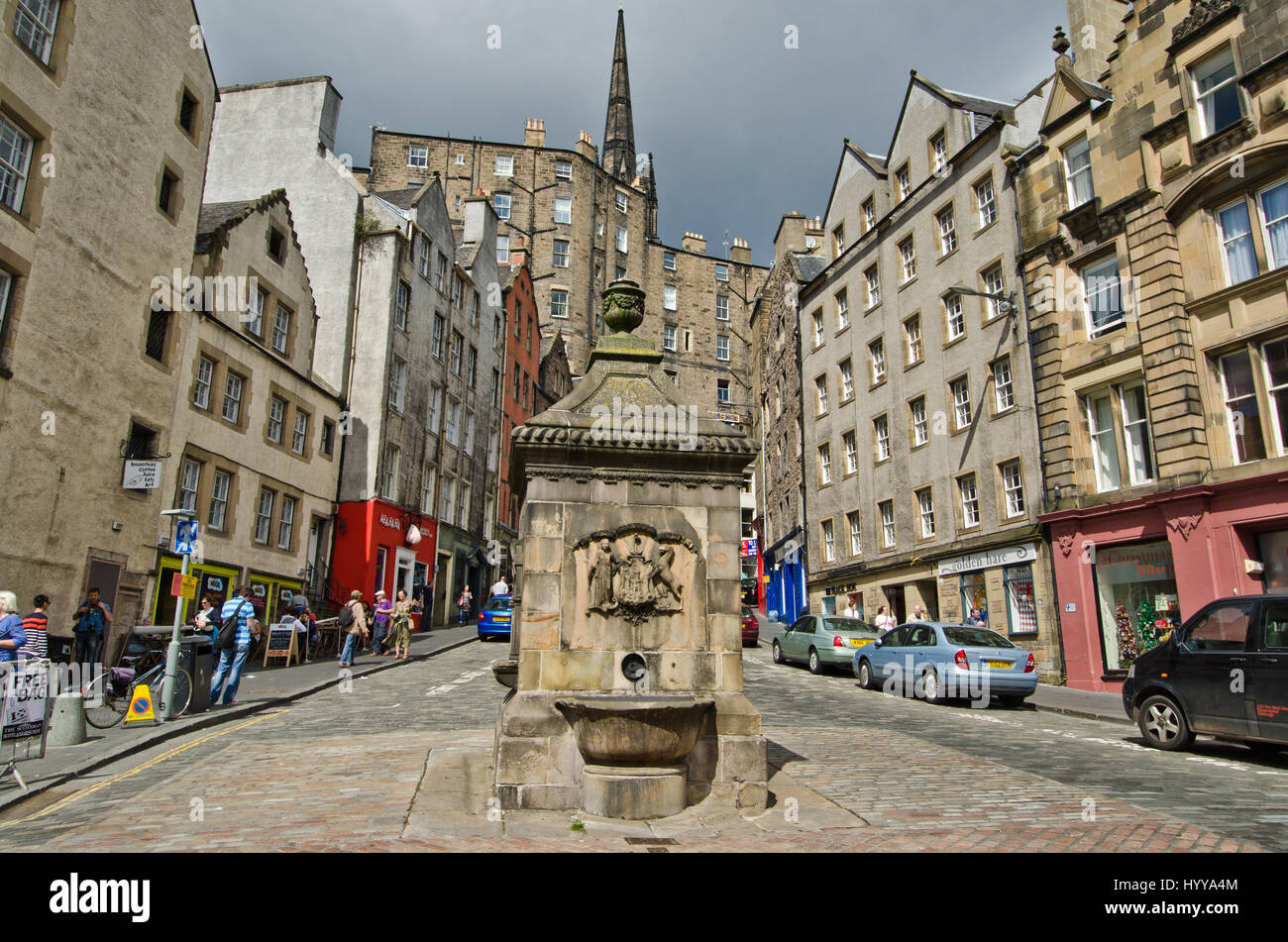 Edinburghs old town hi-res stock photography and images - Alamy