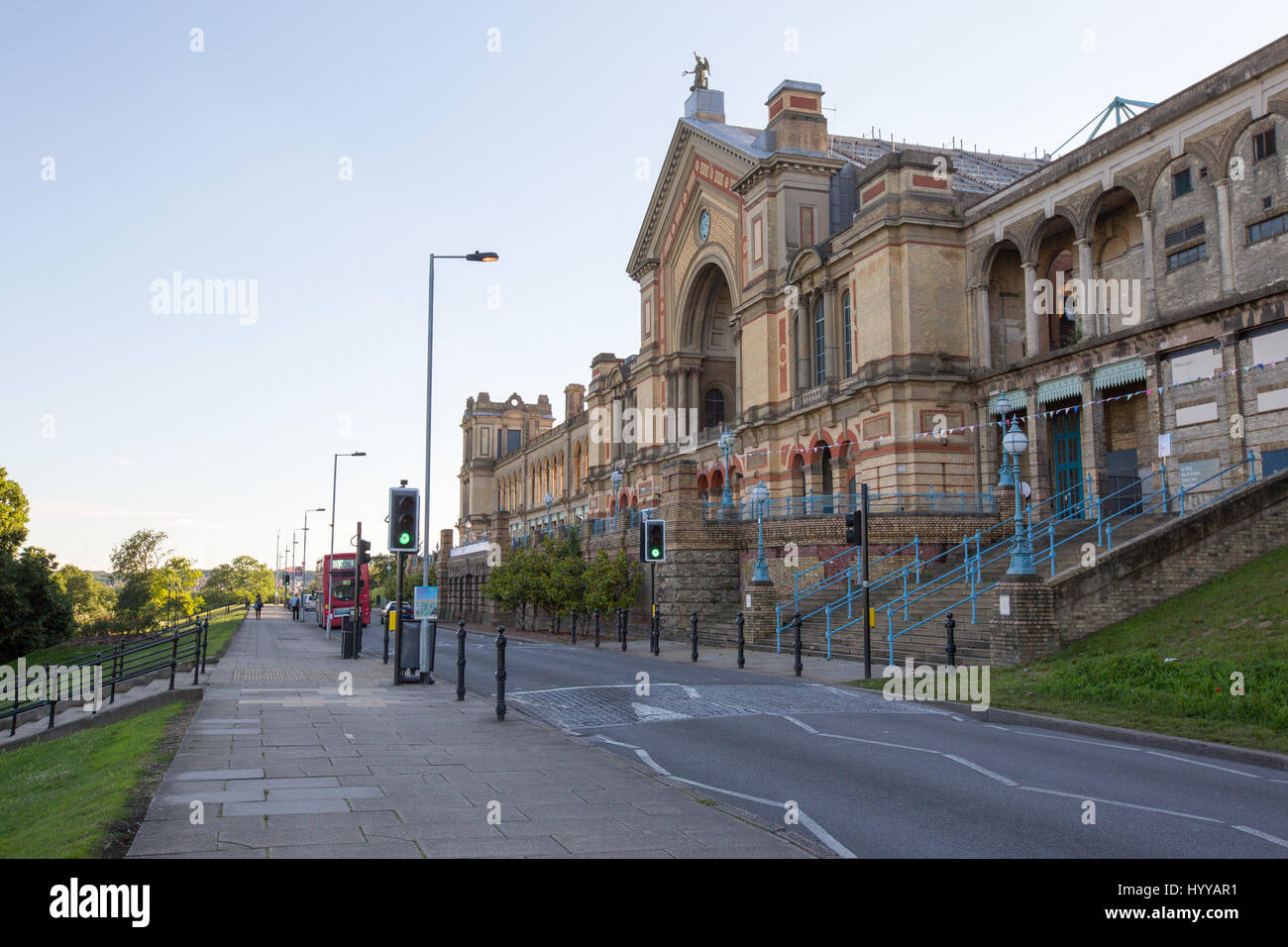 Victorian theatre stage hi-res stock photography and images - Alamy