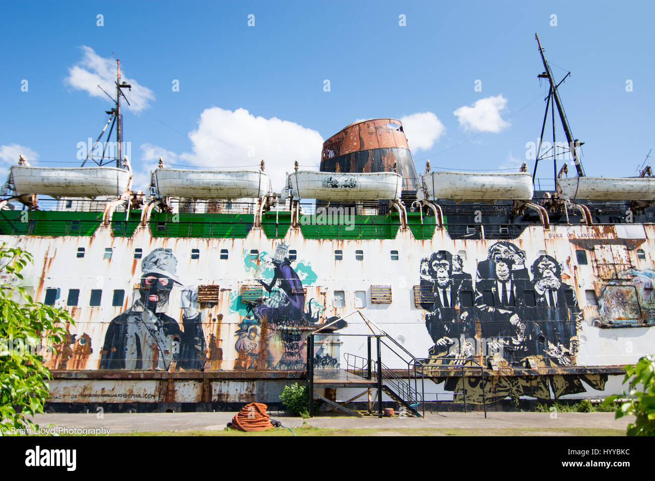 MOSTYN, NORTH WALES: BREATH-TAKING images have revealed a bird’s eye ...