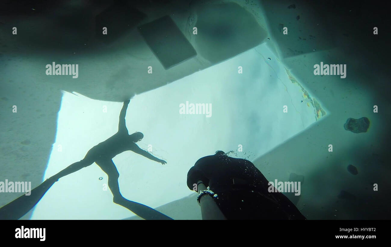 Submarine underwater ice hi-res stock photography and images - Alamy