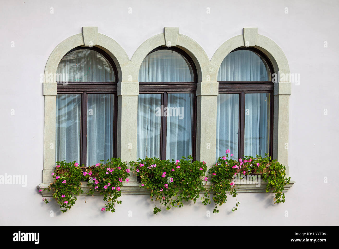 Three arch windows hi-res stock photography and images - Alamy