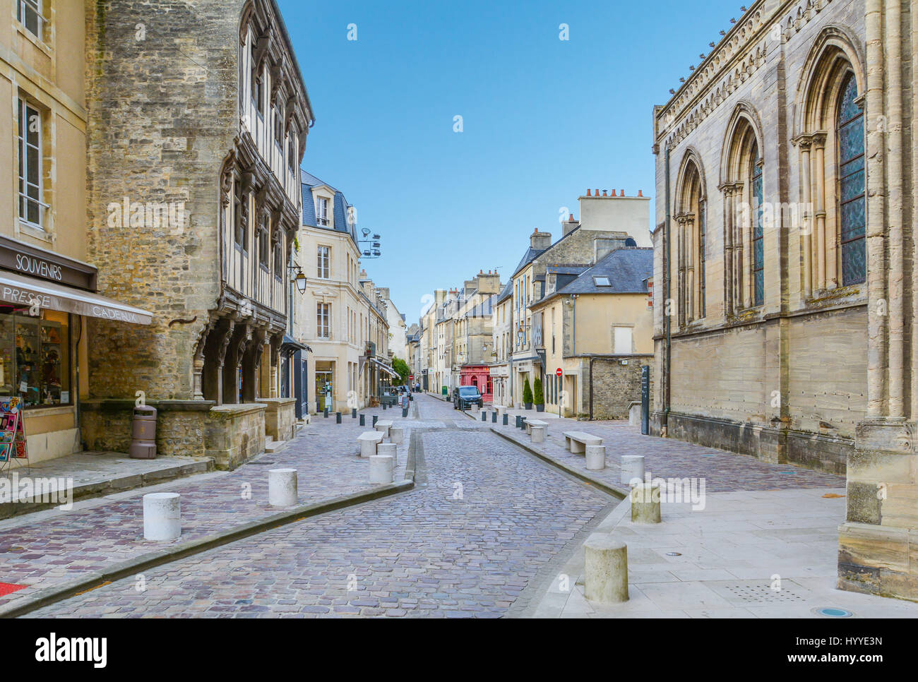 Bayeux hi-res stock photography and images - Alamy