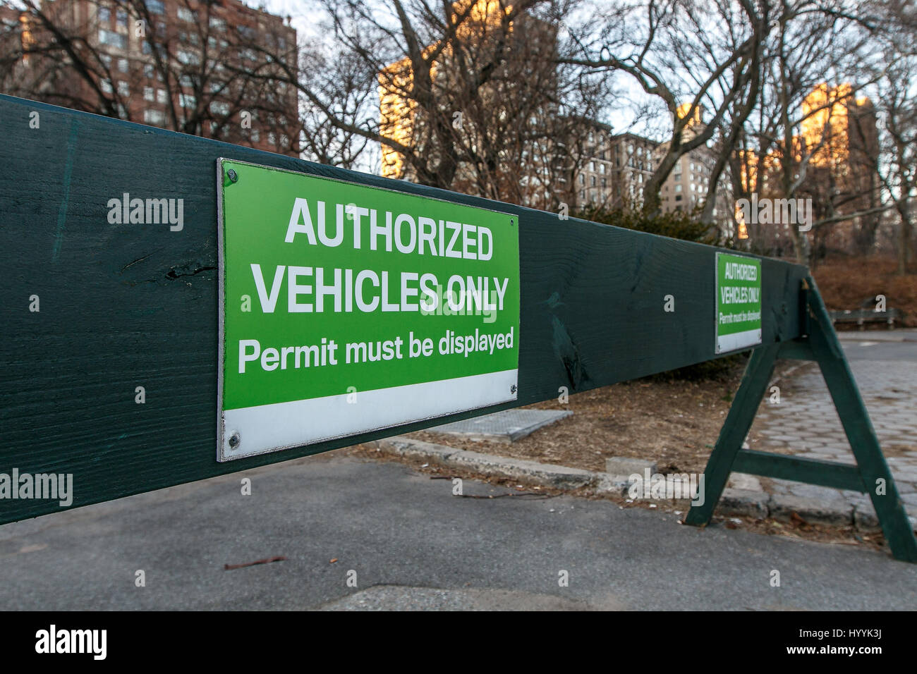 Barrier with "Authorized Vehicles Only" sign Stock Photo - Alamy