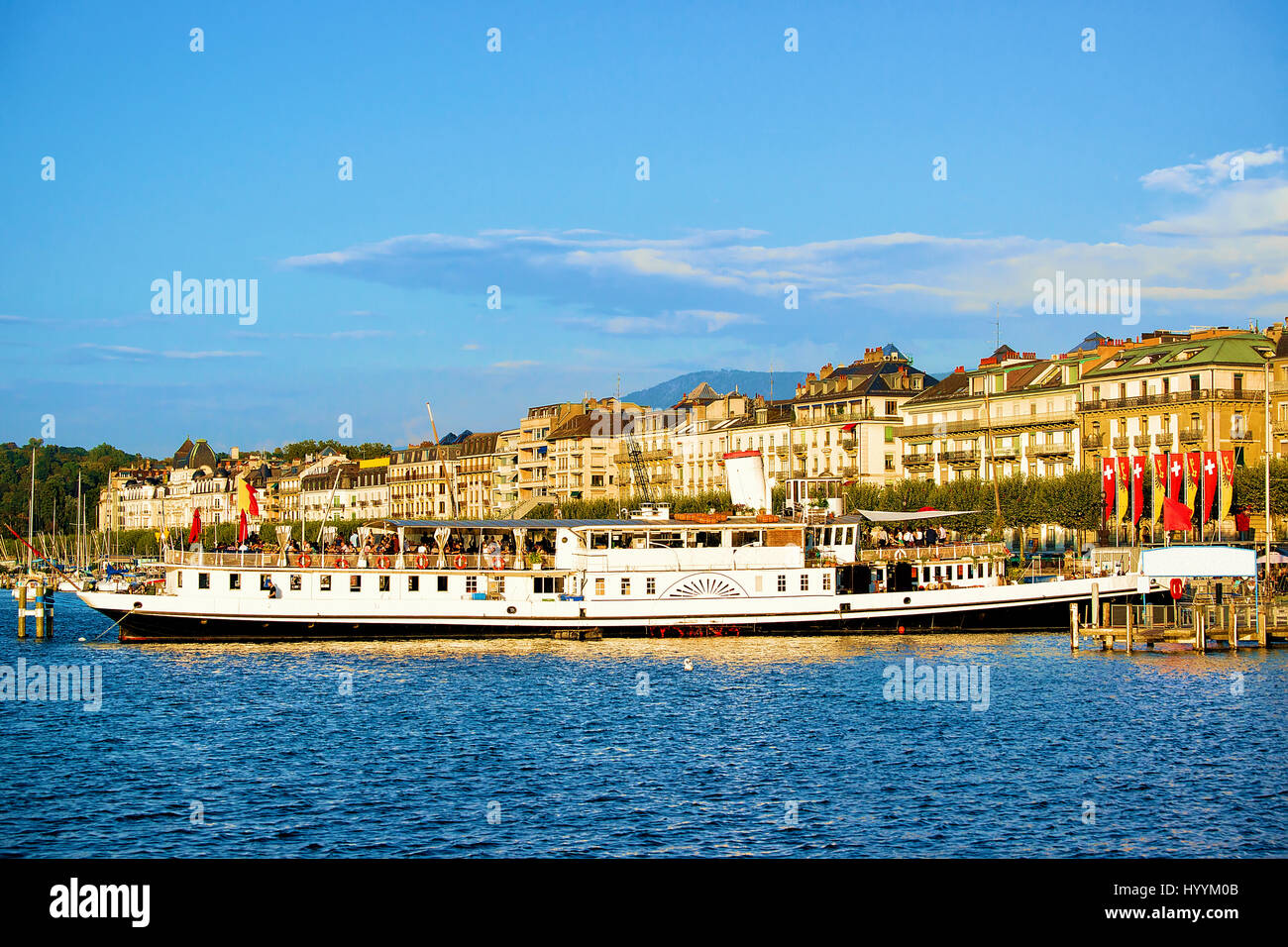 Steamboat in Geneva Lake at Promenade du Lac in summer, Geneva of ...
