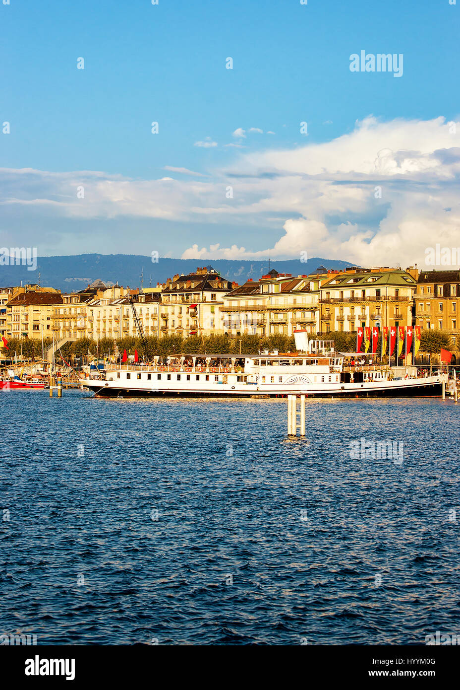 Steamboat in Geneva Lake at Promenade du Lac in summer, Geneva in ...