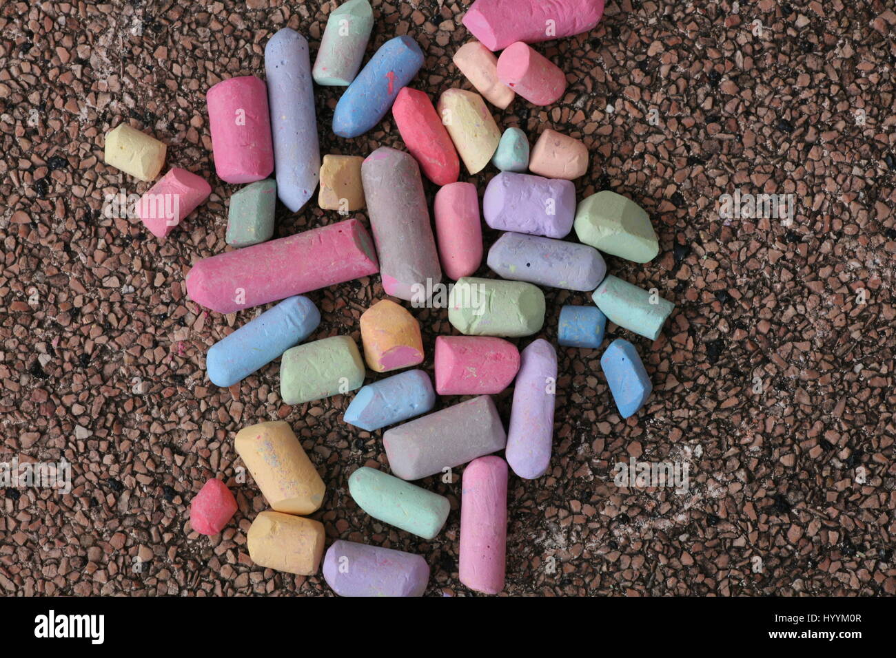 Chalk colors hi-res stock photography and images - Alamy