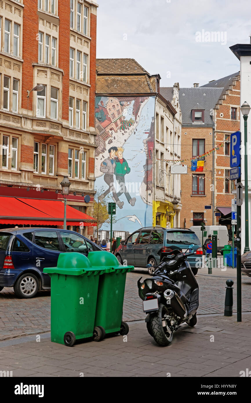Tintin comic mural hi-res stock photography and images - Alamy