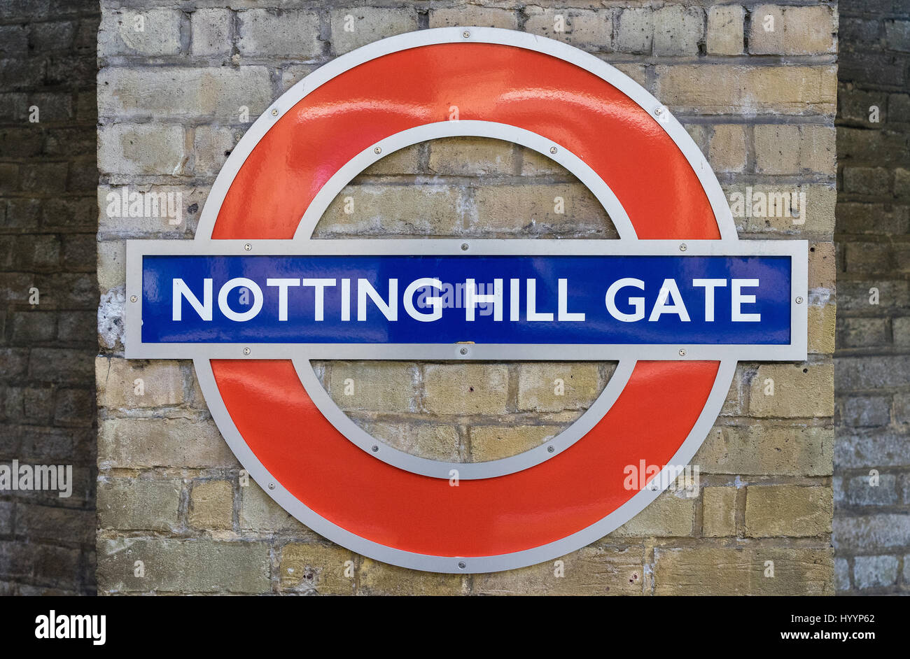 London notting hill gate station hi-res stock photography and images ...