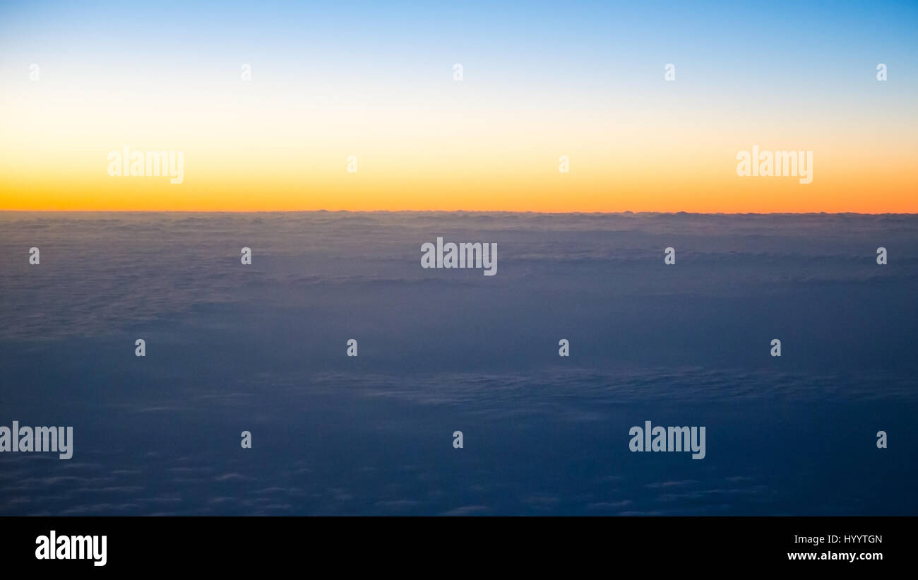 Colorful sunset from airplane view hi-res stock photography and images ...