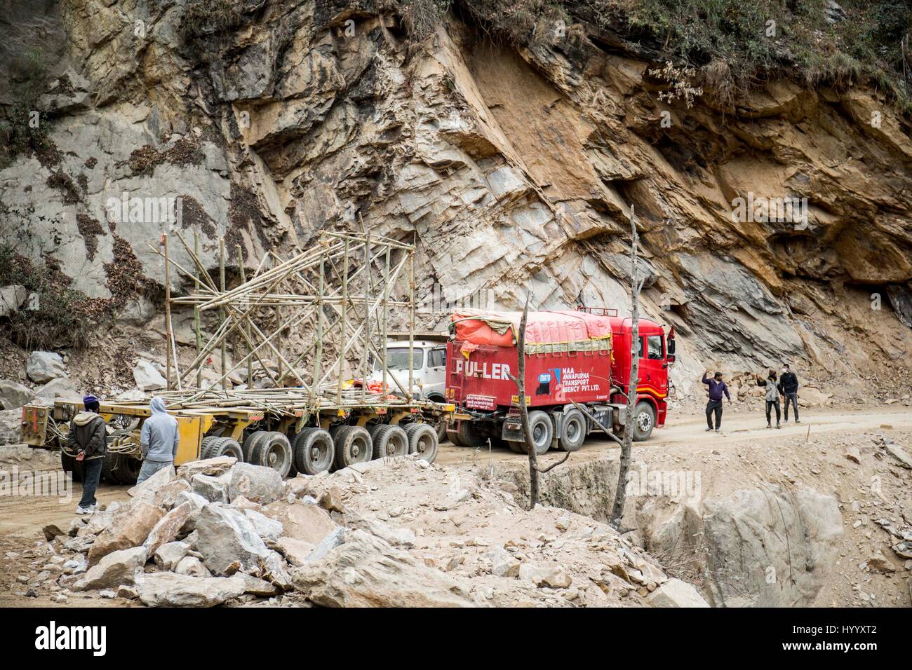 Heavy transportation (Bhutan Stock Photo - Alamy