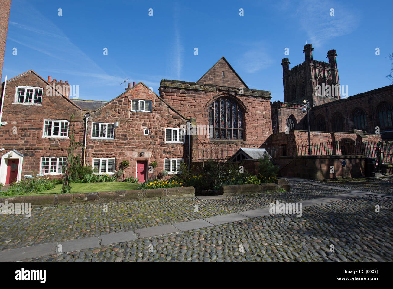 City of Chester, England. Picturesque view of two cottages in Chester’s ...