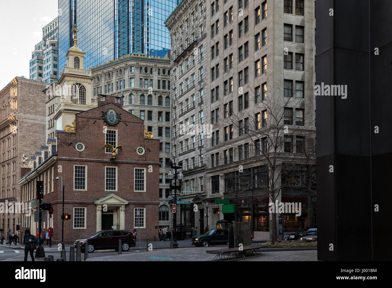 State House Boston Night Stock Photos & State House Boston Night Stock ...