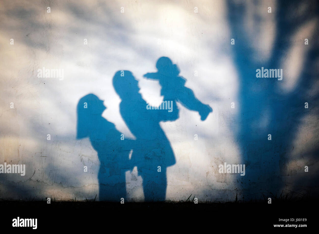 shadow family portrait Stock Photo - Alamy