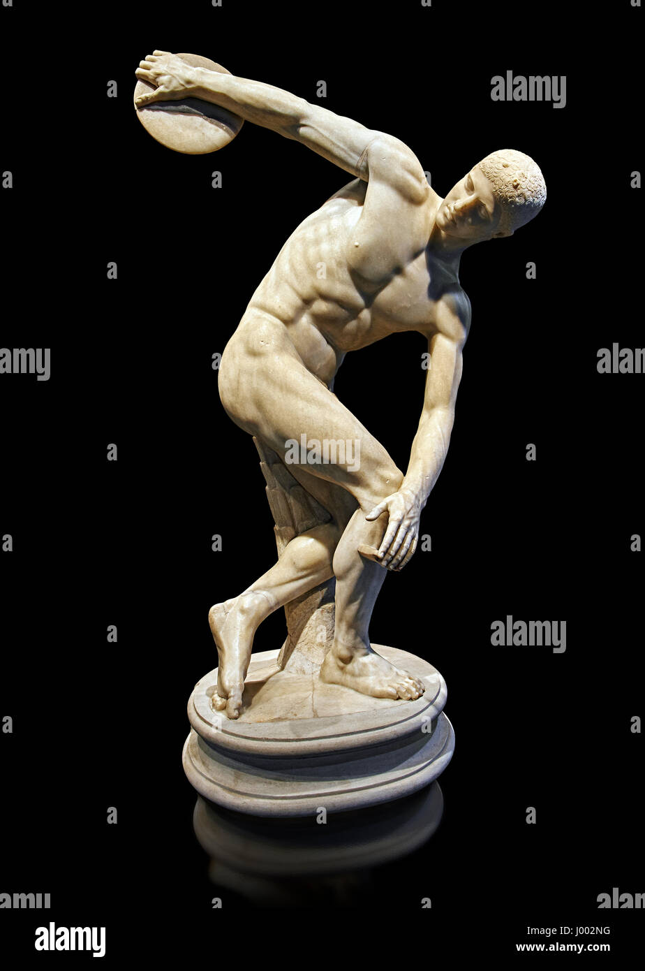 Discus Thrower Statue High Resolution Stock Photography and Images - Alamy