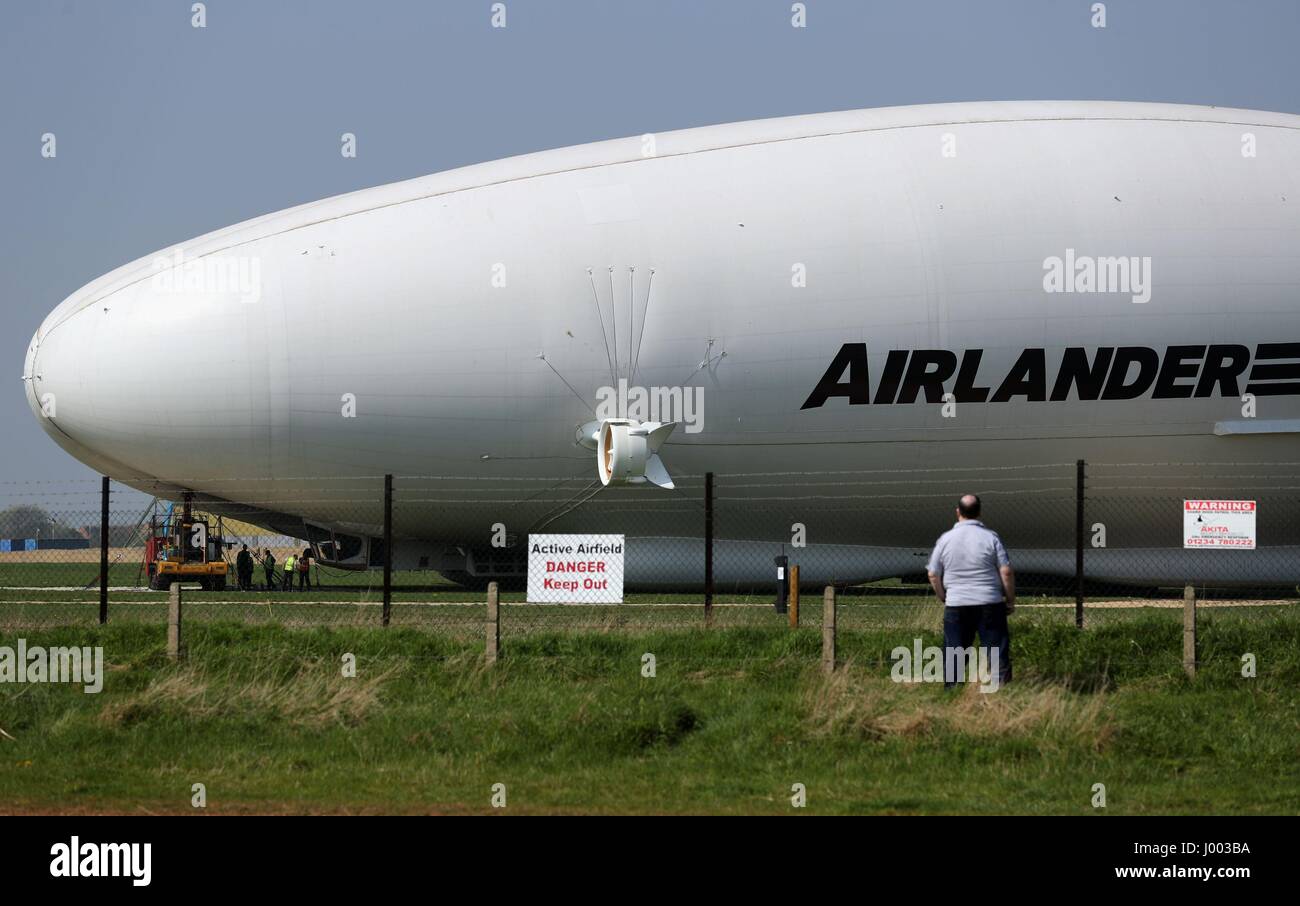 The Airlander 10, part plane, part airship, is out of its hangar since ...