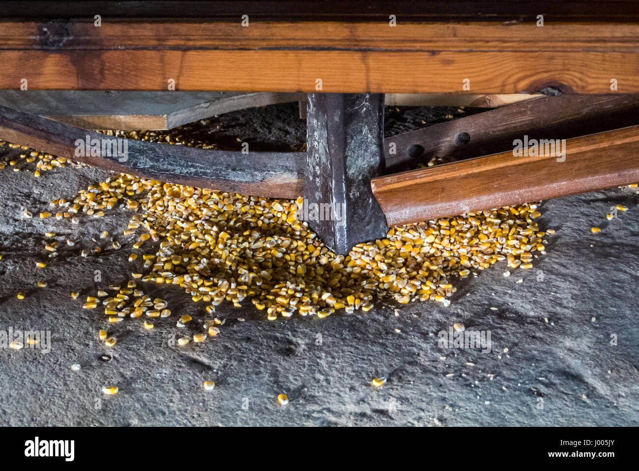 Traditional stone corn grinder hi-res stock photography and images - Alamy