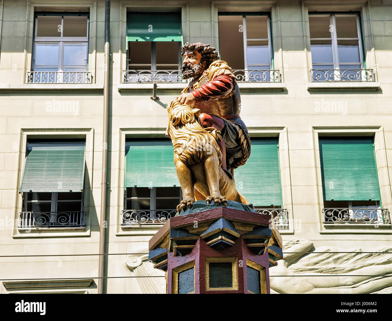 Bern fountain monument lion hi-res stock photography and images - Alamy