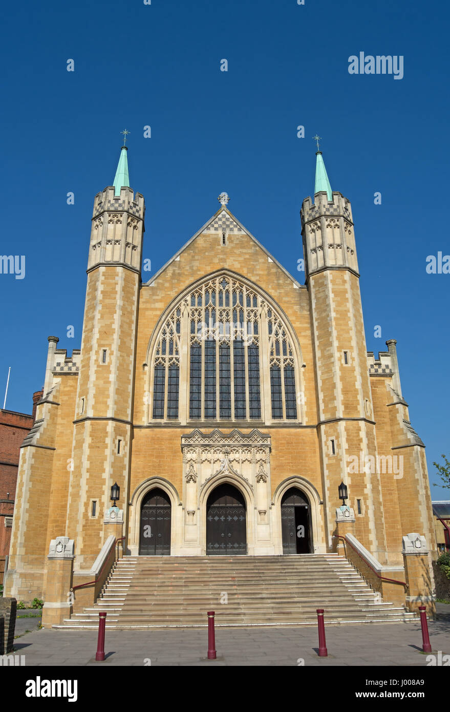 At ealing abbey hi-res stock photography and images - Alamy
