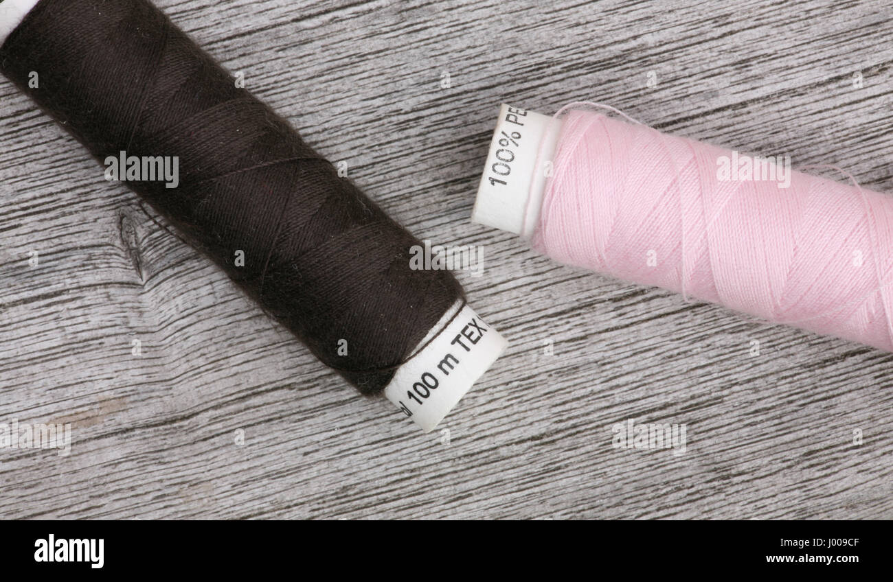 Bobbin threads hi-res stock photography and images - Alamy