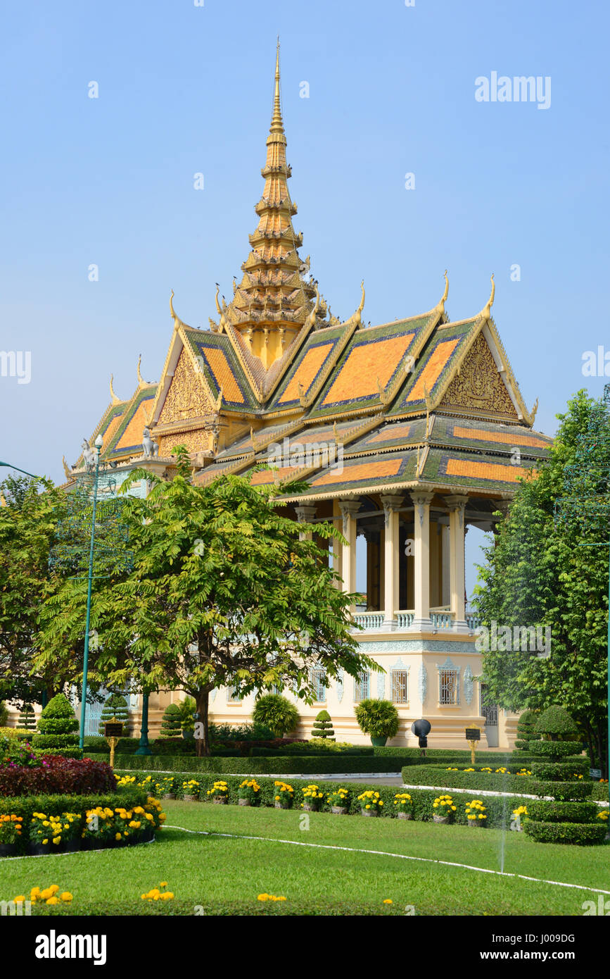 Royal Palace of Cambodia, Phnom Penh Stock Photo - Alamy