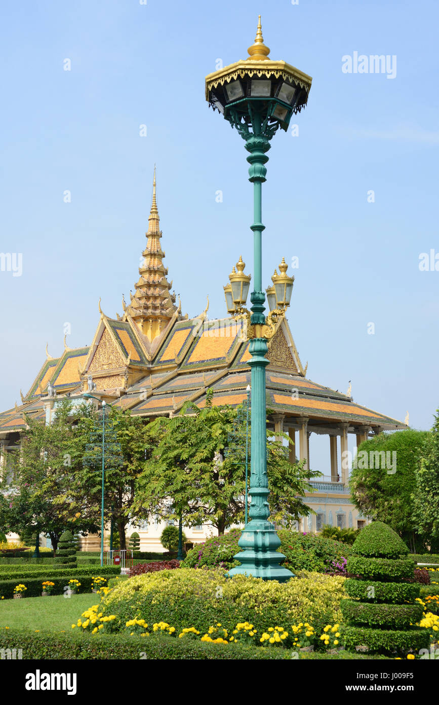 Royal Palace of Cambodia, Phnom Penh Stock Photo - Alamy